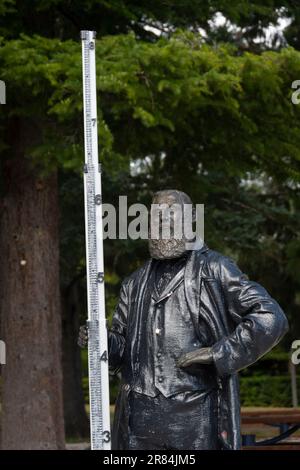 Statue of land surveyor, Hanmer Springs, Canterbury, South Island, New ...