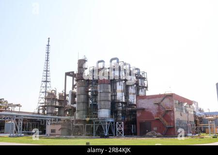 Chemical plant with rectification columns, reactors, heat exchangers ...