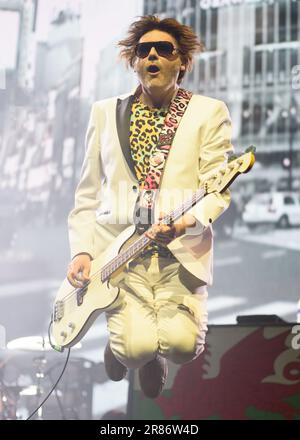 Nicky Wire of Manic Street Preachers performs on stage at o2 Shepherd's ...