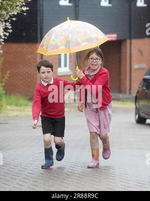 Haverhill, Suffolk, 20th June 2023. Ivy Mitchell, 7 and brother Albert ...