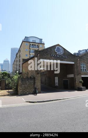 Entrance to Doubletree by Hilton Docklands London June 2023 Stock Photo ...