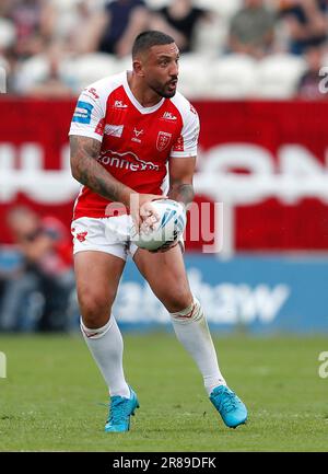 Elliot Minchella #17 of Hull KR arrives at MKM Stadium, Hull, United ...
