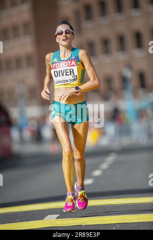 Sinead Diver participating in the marathon at the World Athletics ...