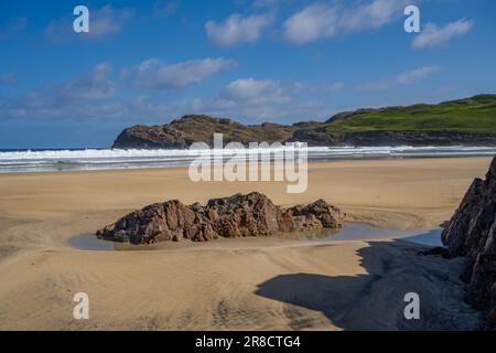 The sands on the beach at Camas na Clibhe on the Isle of Lewis Stock ...
