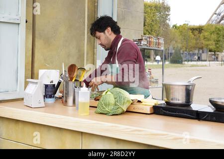 TOP CHEF, (aka TOP CHEF: WORLD ALL STARS), from left: contestants ...