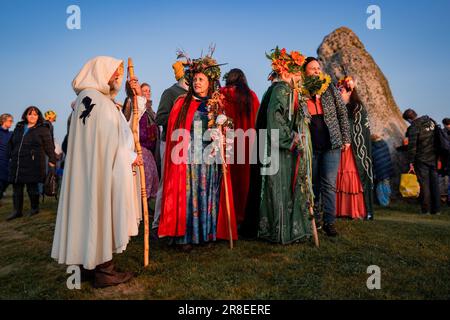 Annual Summer Solstice celebrations take place at Stonehenge, Wiltshire ...