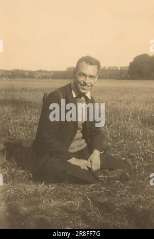 Photograph of Artist Thomas Handforth Stock Photo - Alamy