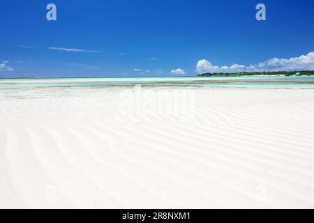 Yurigahama beach in Yoronto island Stock Photo - Alamy