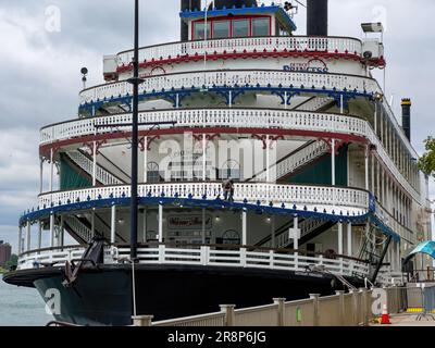 Detroit Princess Sightseeing boat on Detroit River - DETROIT, UNITED ...