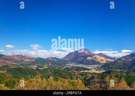 Yufudake and the Yufuin Basin Stock Photo - Alamy