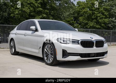Lafayette - June 18, 2023: BMW X5 Drive40i display at a dealership. BMW ...
