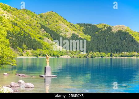 Morning Lake Tazawa and Statue of Princess Tatsuko Stock Photo - Alamy