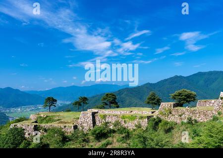 Takeda Castle Ruins Castle in the Sky Stock Photo - Alamy