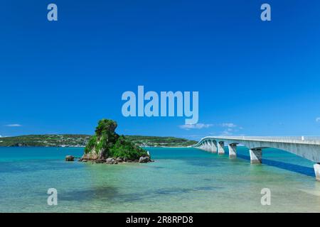 Kouri Island and Kouri Ohashi Bridge Stock Photo - Alamy