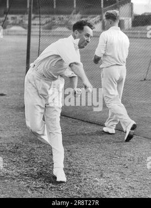 J. Treanor - Cumberland. October 7, 1954. (Photo by Frank Albert ...