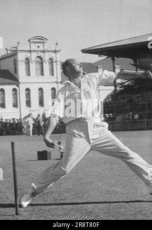 Jack Treanor - Cricket - Personality. April 6, 1955 Stock Photo - Alamy