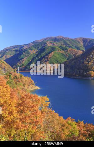 Lake Kuzuryu in Autumn Stock Photo - Alamy