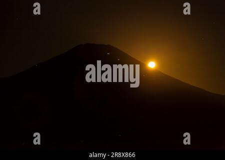 The full moon and Mount Fuji Stock Photo - Alamy