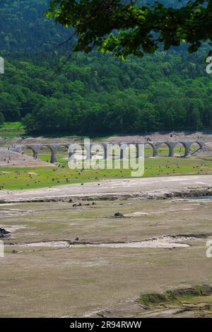 Lake Nukabira and Taushubetsu River Bridge Stock Photo - Alamy