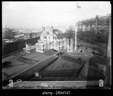Navy Yard's Commandants Quarters. Glass Plate Negatives of the ...
