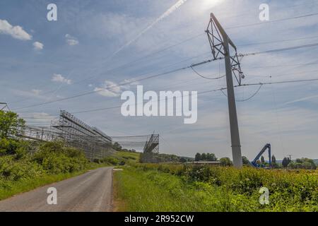 The scaffold tower used to hang a safety net over a road Stock Photo ...