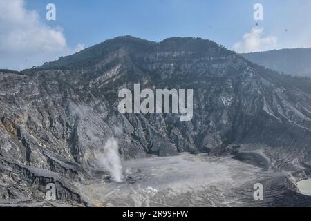 Bandung, Indonesia. 25th June, 2023. People visit the Tangkuban Parahu ...