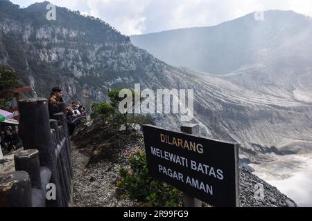 Bandung, Indonesia. 25th June, 2023. People visit the Tangkuban Parahu ...