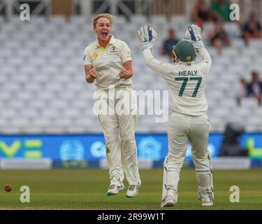 Kim Garth of Australia celebrates the dismissal of Sophia Dunkley of ...