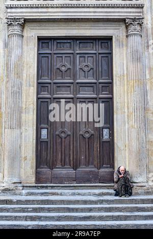 Florence, Italy - 21 Nov, 2022: Exterior views of Florence Cathedral in ...