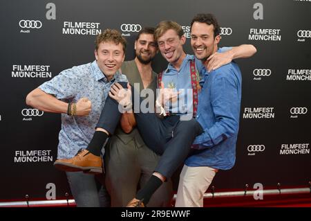 26 June 2023, Bavaria, Munich: Actresses Stella Goritzki (l-r), Beatrix ...