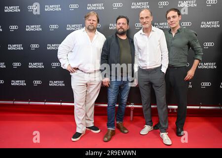 26 June 2023, Bavaria, Munich: Actresses Stella Goritzki (l-r), Beatrix ...