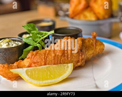 Deep Fried Hake with Tartare Sauce and Pease Pudding Stock Photo - Alamy