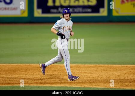 LSU outfielder Paxton Kling (28) warms up before an NCAA college ...