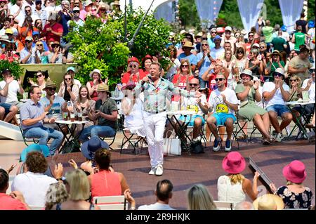 Patrick Lindner bei einem Auftritt in der TV-Show ZDF-Fernsehgarten im ...