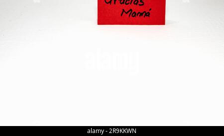 Thank you mom in Spanish (gracias mama) writing love text for mother on ...