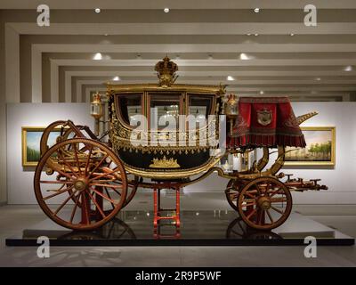View the new Gallery Of The Royal Collections museum on June 28, 2023 ...