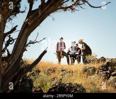 . PHOTO DATE: 10-04-22 LOCATION: Flagstaff, Arizona SUBJECT: Joint EVA ...
