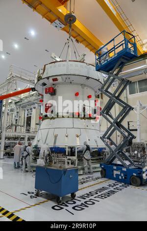 Artemis II SM Move to Fast Cell. A view looking up from beneath the European Service Module (ESM ...