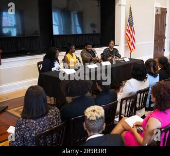 Amber McIntyre, Kim Macharia, Ronald Gamble, and Zephanii Eisenstat ...