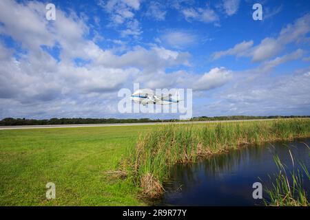 MPLM Transfer to Super Guppy. The Multi-Purpose Logistics Module (MPLM ...