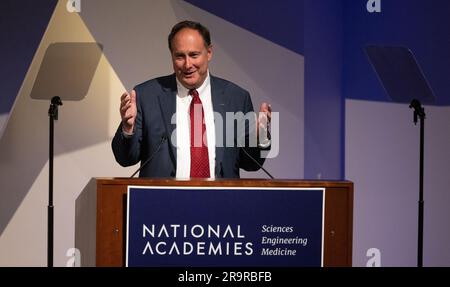 Apollo 17 50th Anniversary Celebration. Teasel Muir-Harmony, curator of ...