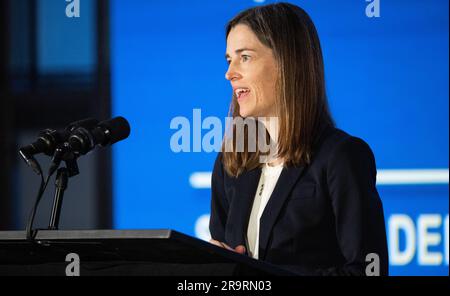 TEMPO Briefing. Caroline Nowlan, atmospheric physicist at the Center ...