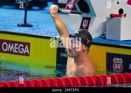Luke Hobson checks his time after winning the men's 200-meter freestyle ...