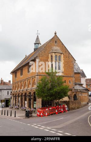 The market hall in Castle Cary Stock Photo - Alamy