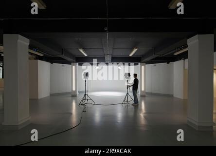 Mid studio. Victoria House Basement, London, United Kingdom. Architect ...