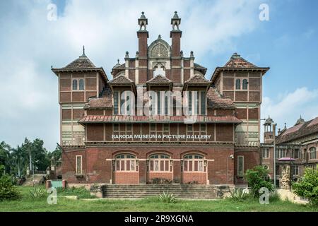 Baroda museum & picture gallery, vadodara, Gujarat, India, Asia Stock ...