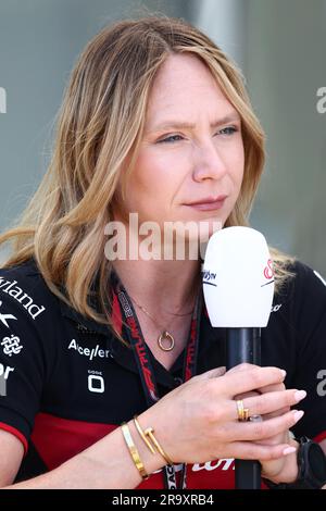 Ruth Buscombe (GBR) Alfa Romeo Racing Trackside Strategy Engineer ...