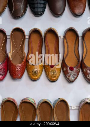 Traditional Indian handmade designer shoes. These traditional designer ...