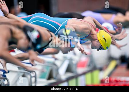 Sarah Sjostrom of SWE competes in the 100m Freestyle Women Heats during ...