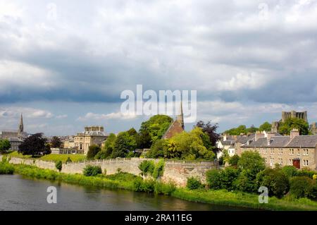 River Tweed, Market Town Kelso, Scottish Borders, Scotland, Scottish ...